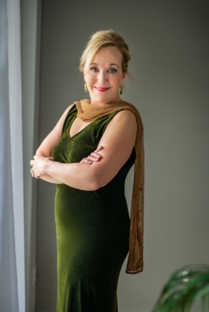 Holiday Jazz featuring the Janet Paulsen Trio | Visit Baltimore