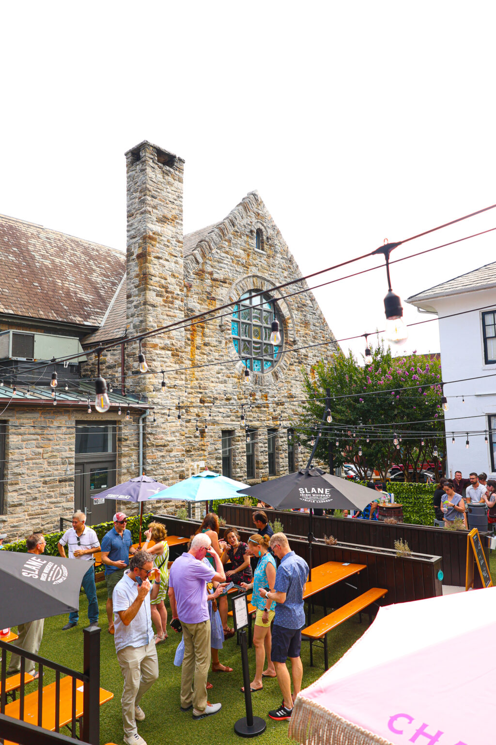 Bars in Baltimore: Sports, Dancing, Outdoor, Late-Night & More